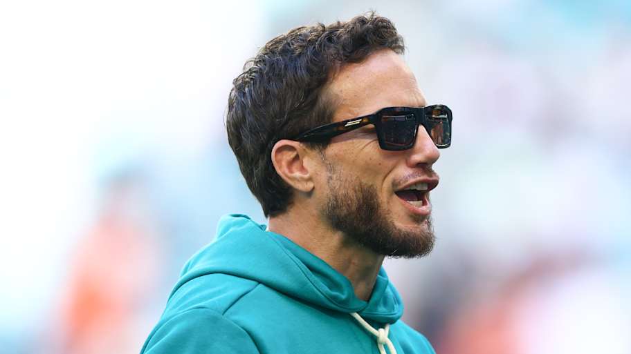 Latest Mike McDaniel rumor is a dream come true for the Chargers