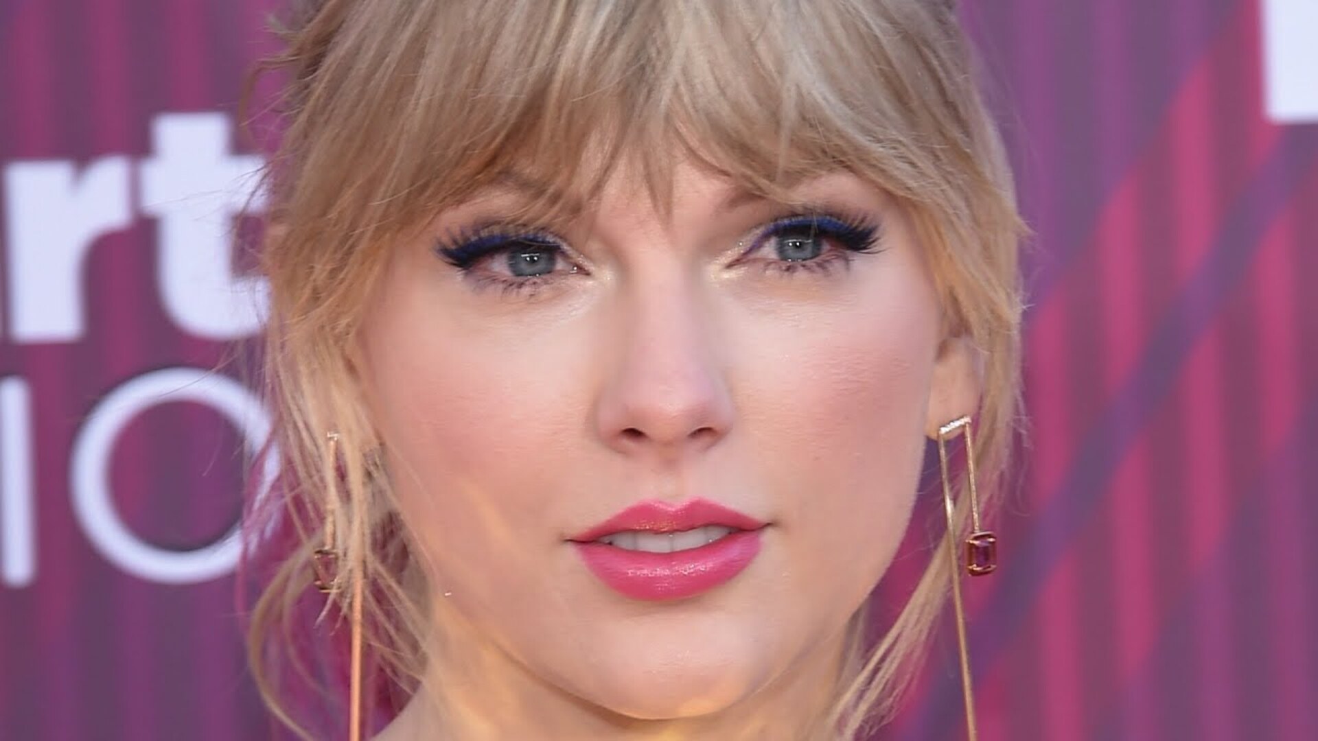 Tragic details about Taylor Swift that will break your heart