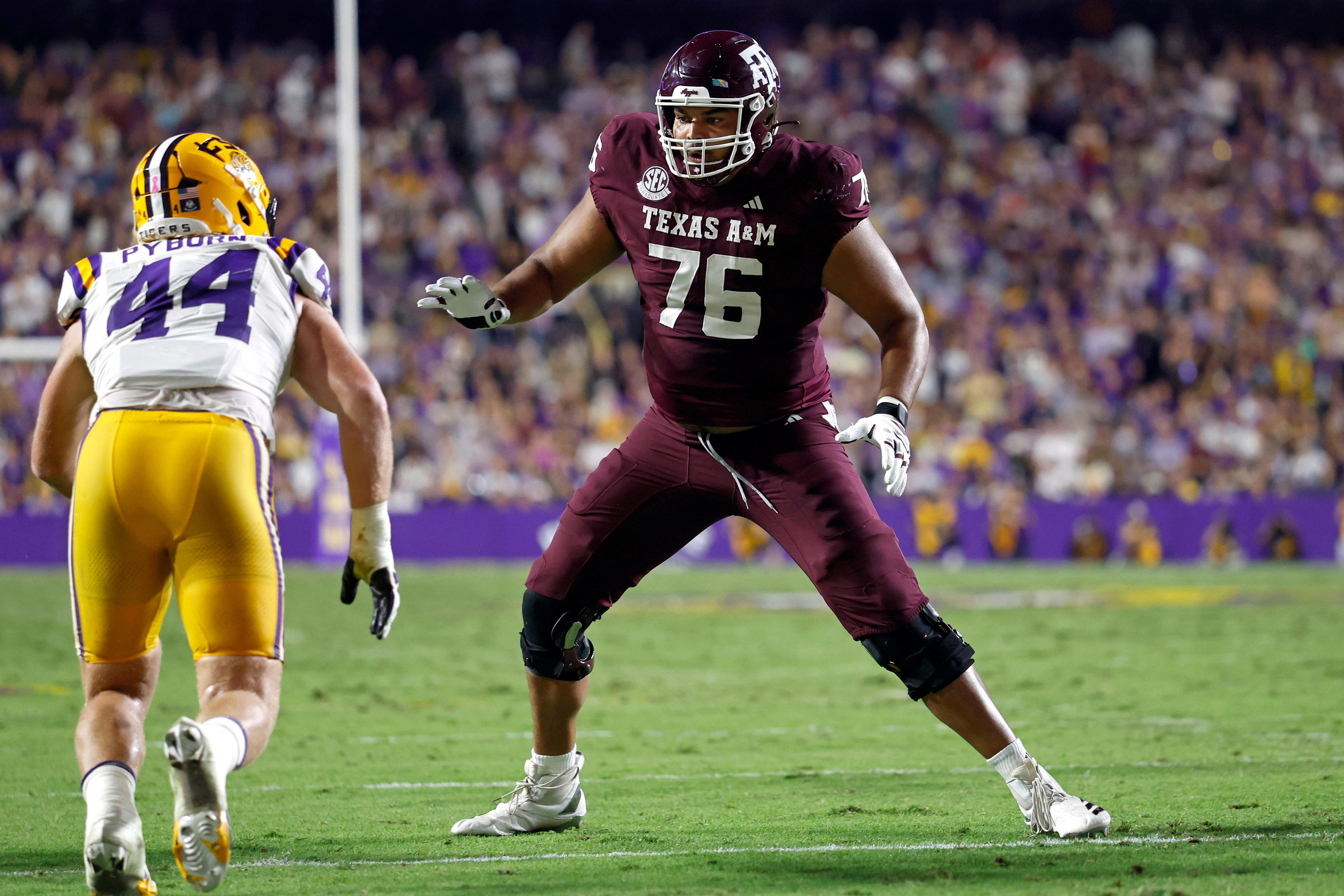 Texas A&M senior OT officially declares for the 2026 NFL draft