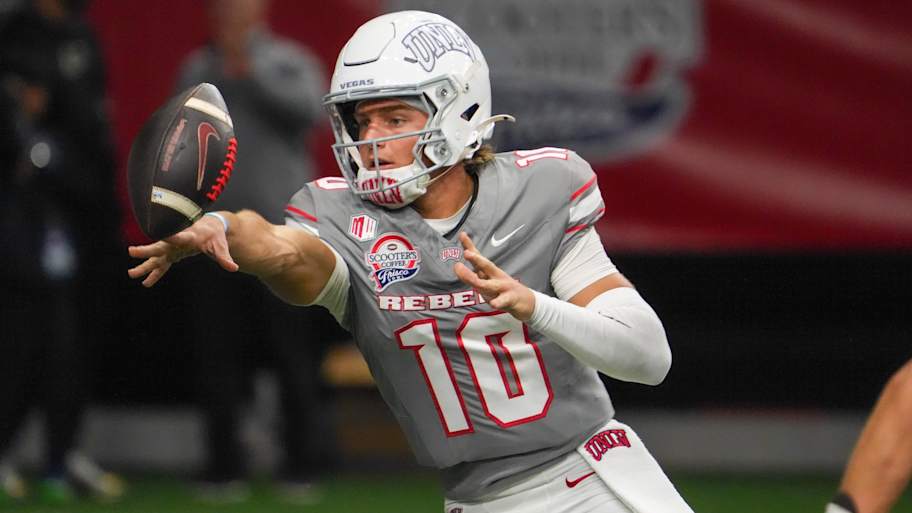 ESPN explains how quarterback Anthony Colandrea fits with the Nebraska ...