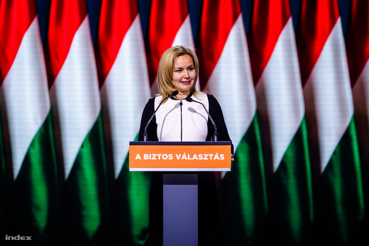 Kétszer annyi nőt indít a Fidesz a választáson, mint legutóbb, de mire ...