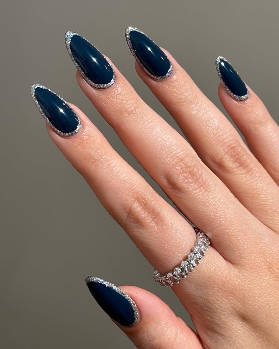 The winter nails everyone will be wearing in 2026