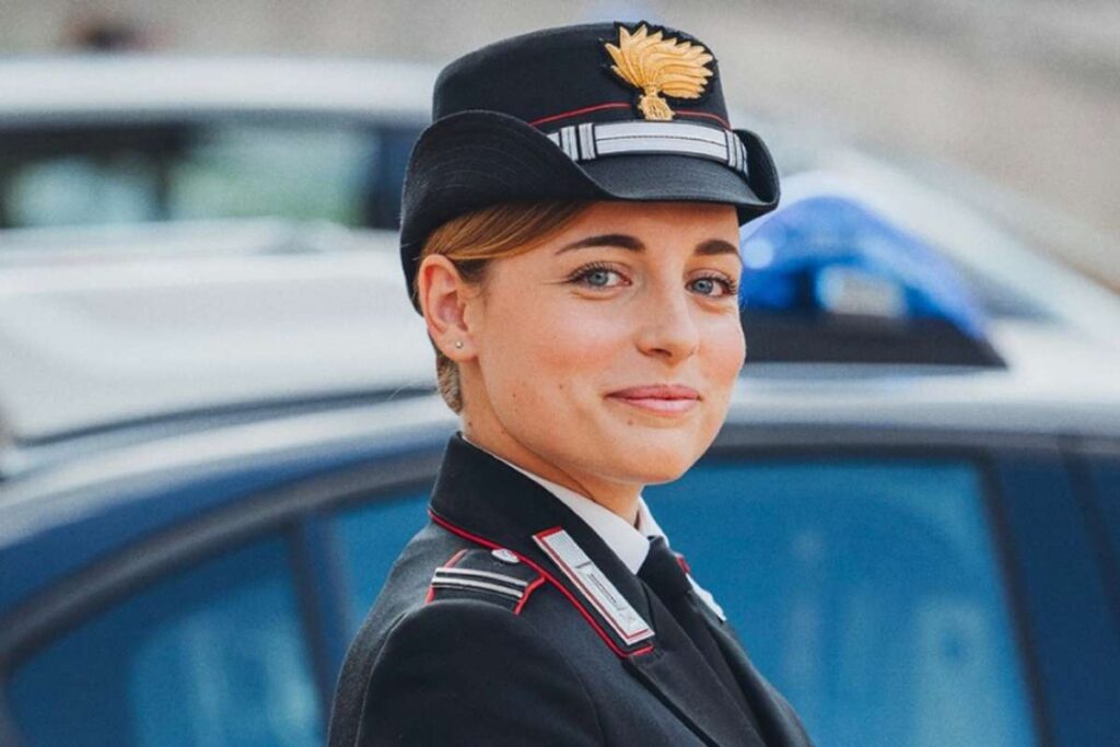 Irene Giancontieri (Caterina Provvedi) e Fiamma Parente (Maria ...