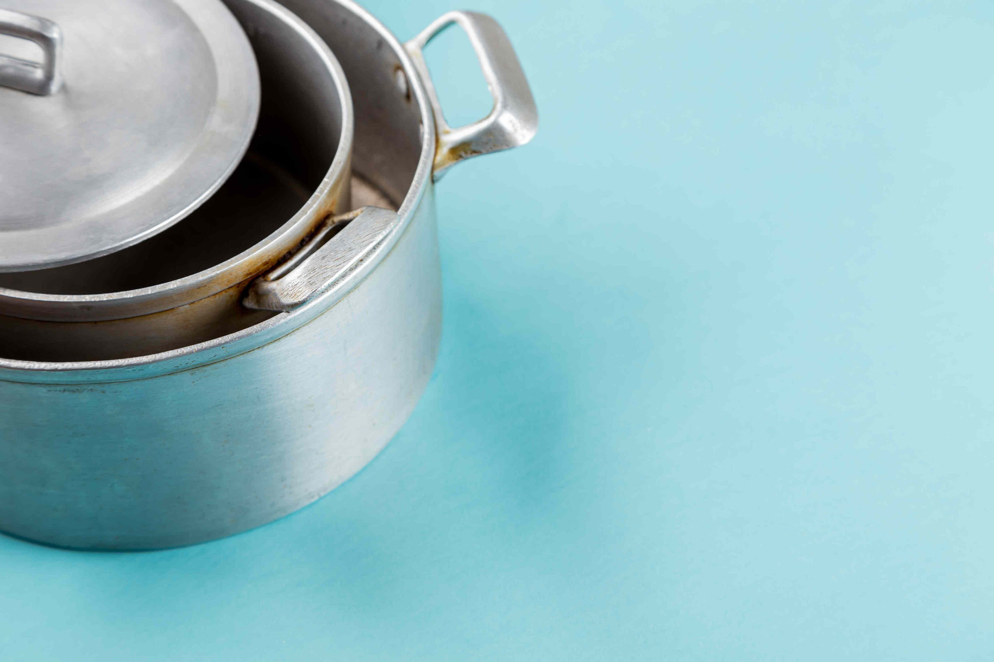 21 cookware brands were just flagged for containing unsafe levels of ...
