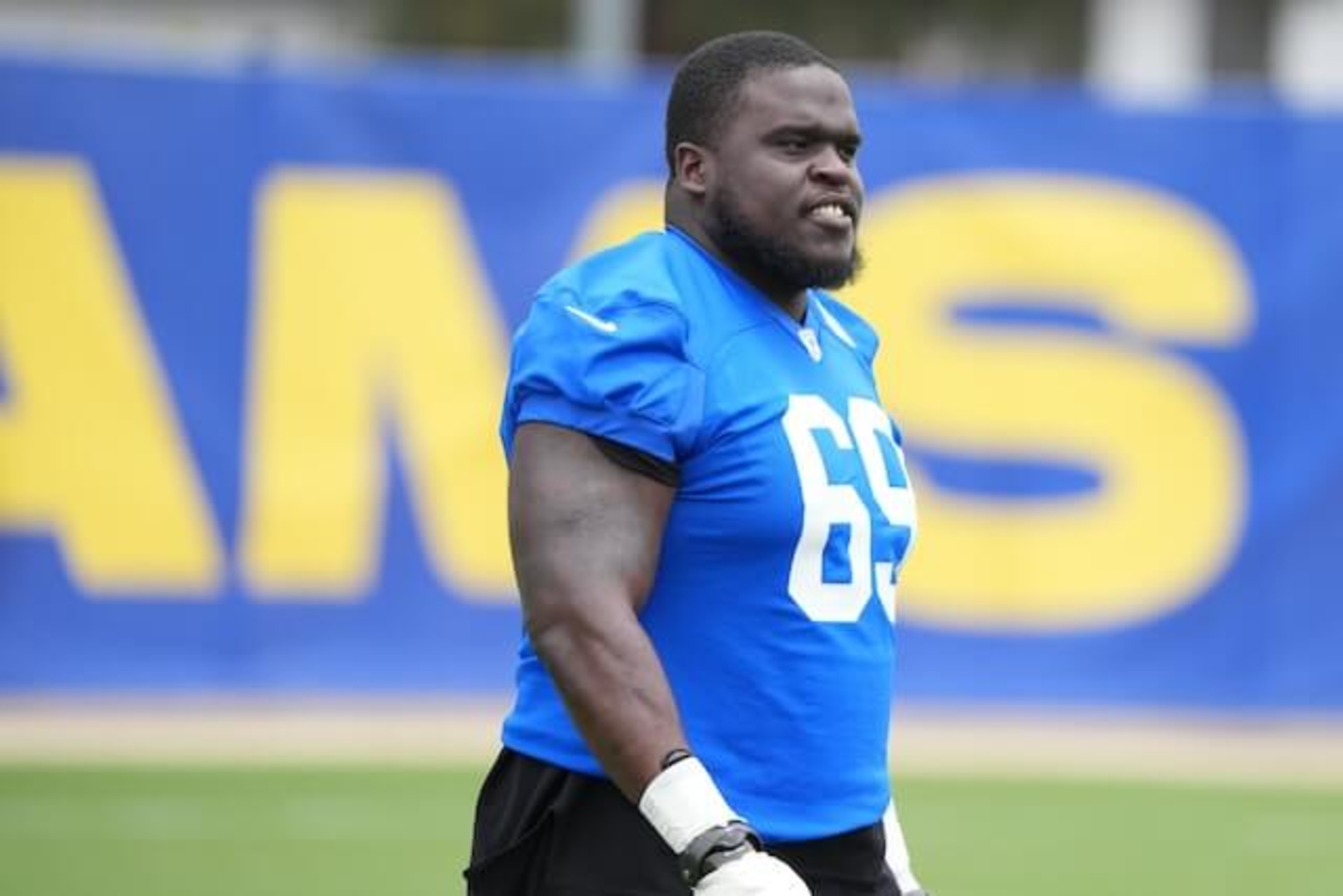 Kevin Dotson comments on Seahawks’ Derrick Hall stepping on ankle