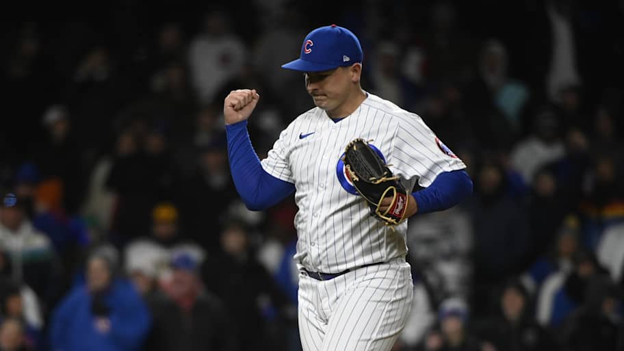 Mariners sign 31-year-old veteran with Cubs, Phillies ties