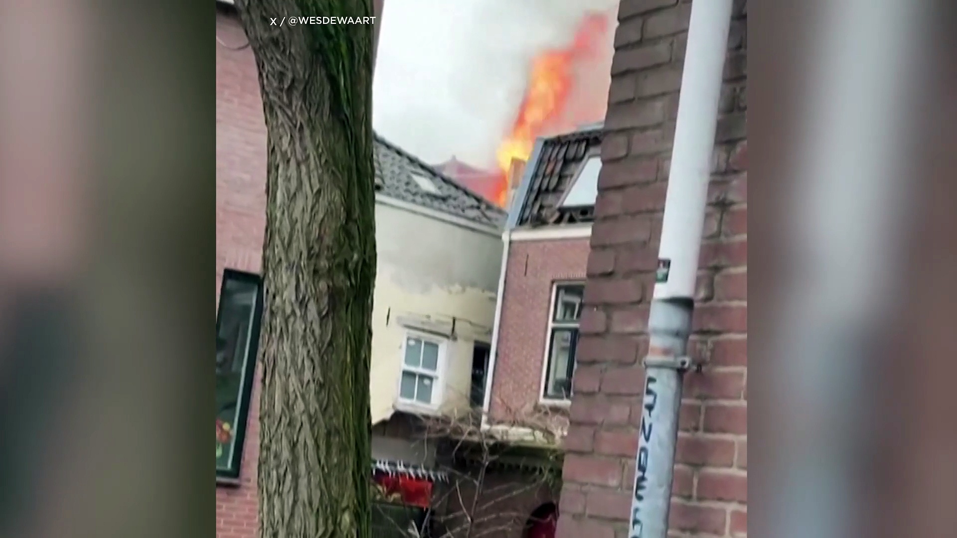 Explosion and fire in Utrecht cause building collapses and injuries