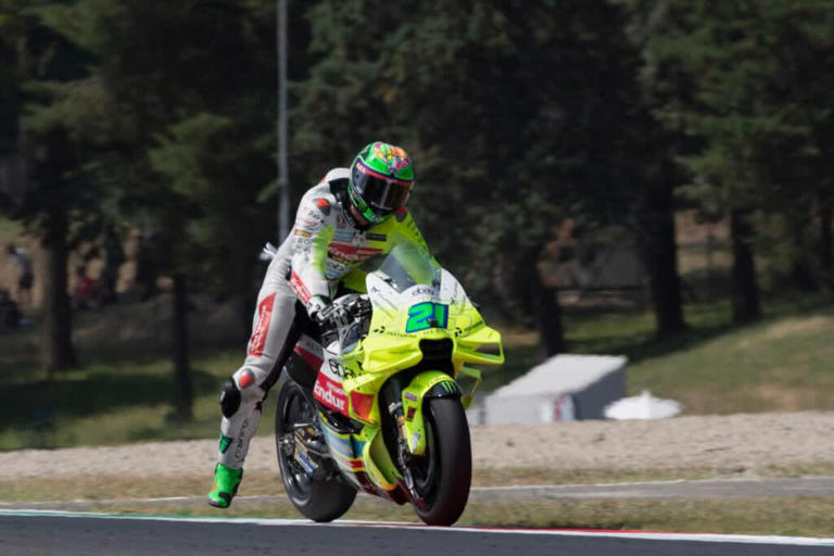 Valentino Rossi's new racing deal shows how he really feels about ...