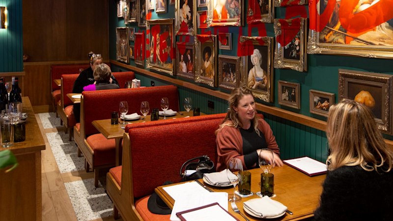 Five Melbourne restaurants close, including a decorated vegan spot