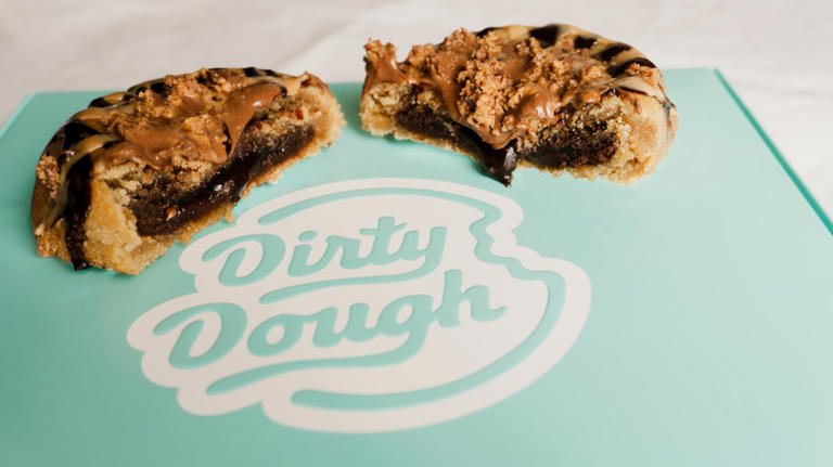 9 cookie shop chains across America, ranked worst to best