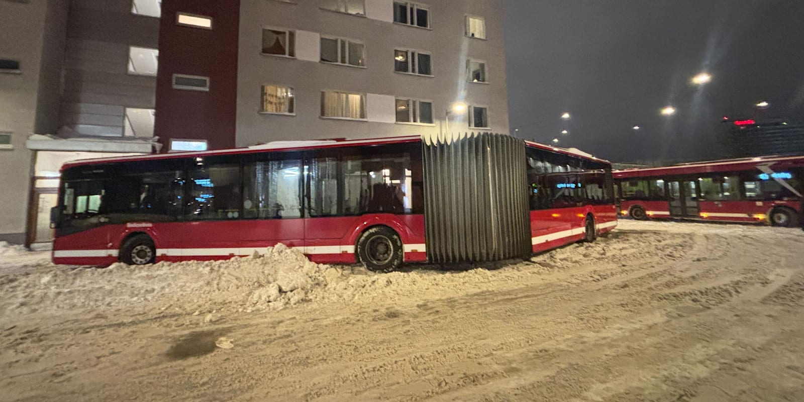 12 000 klagomål på snöröjningen i Stockholm