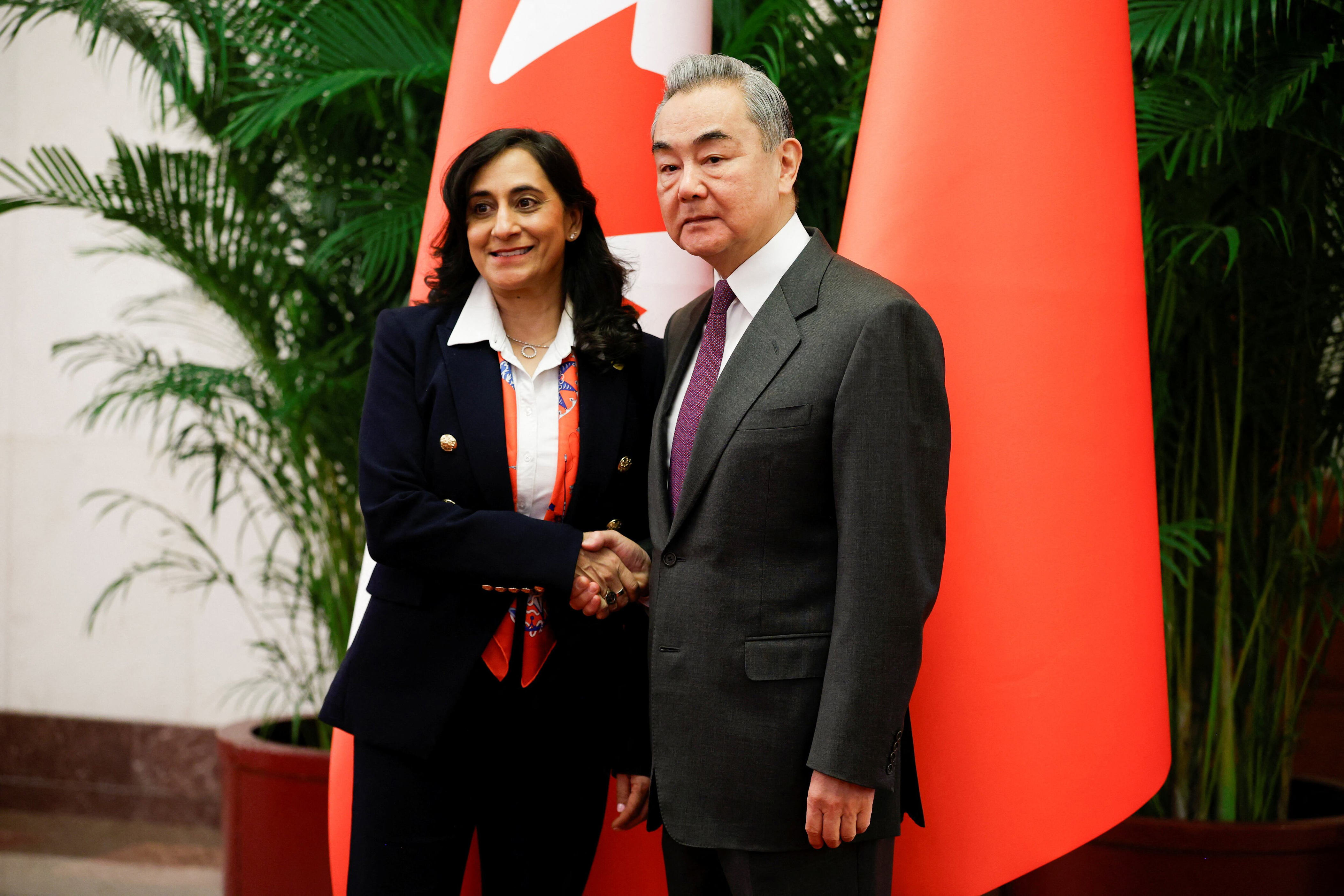 Canadian Prime Minister Carney visits China after eight years, seeks ...