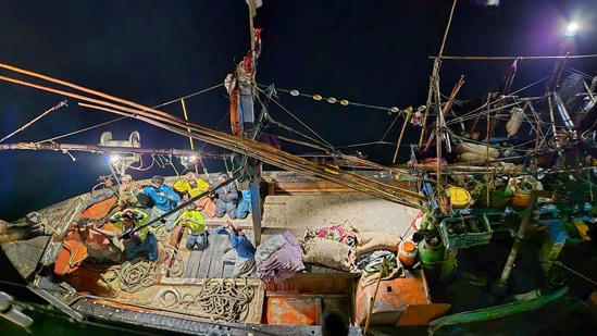 Indian Coast Guard intercepts Pakistani boat in Arabian Sea ...