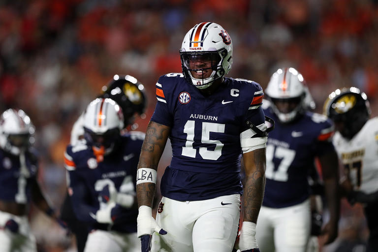 Insider: Buccaneers mock draft lands 'perfect NFL defensive end'