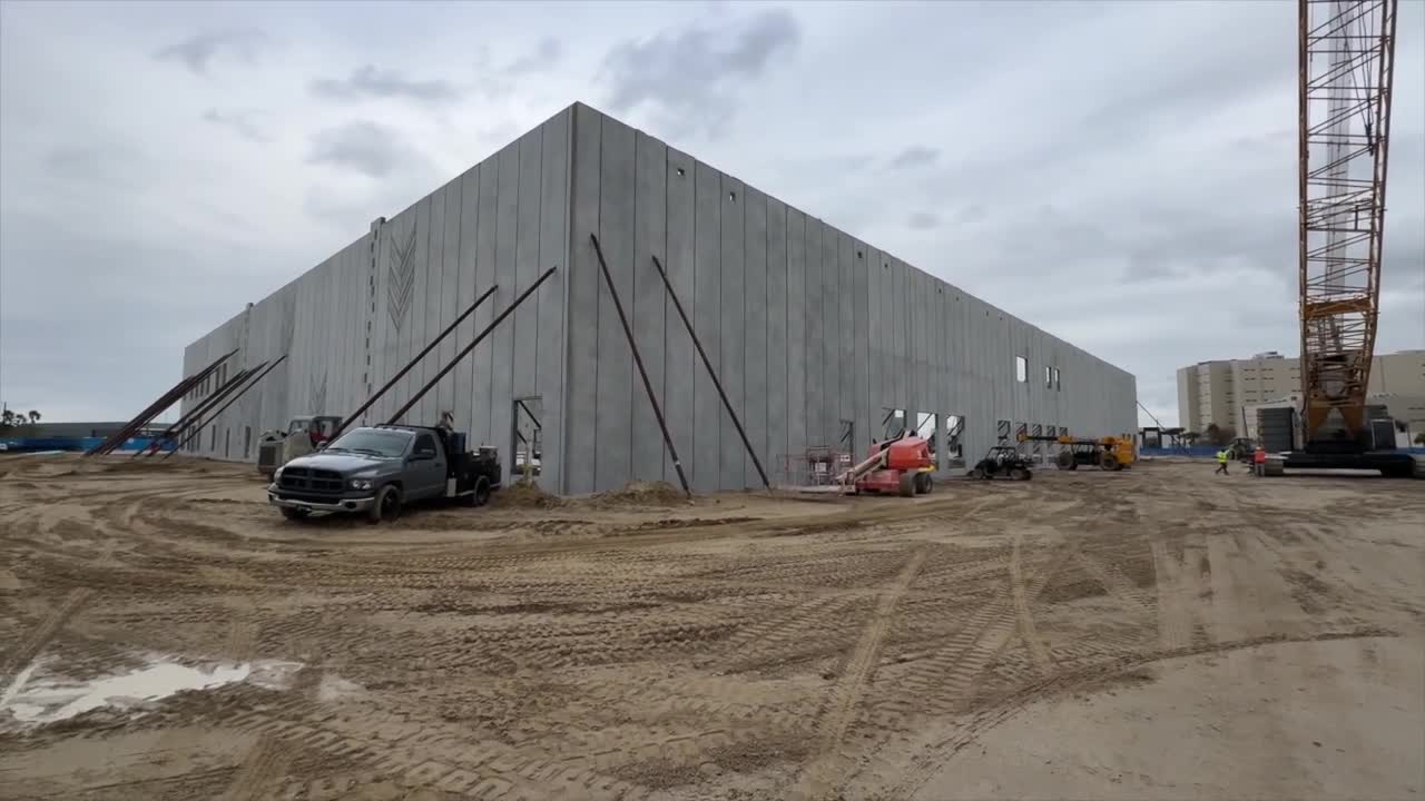 New Harry Chapin food bank hits major construction milestone