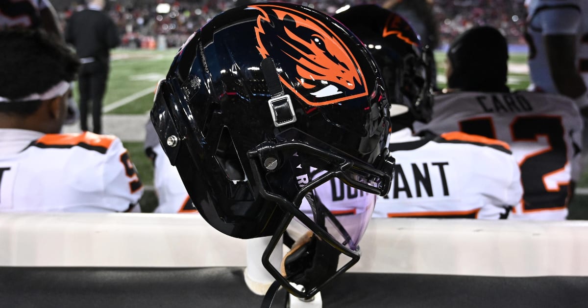 Oregon State adds Syracuse kicker Jadyn Oh