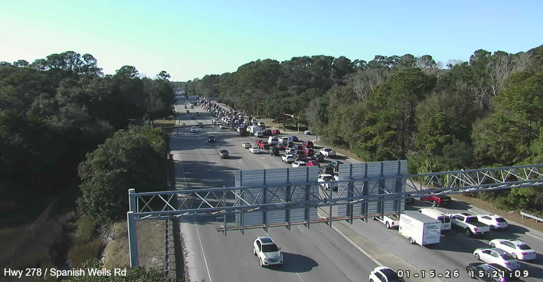 Crash causing major backups on Hilton Head Island