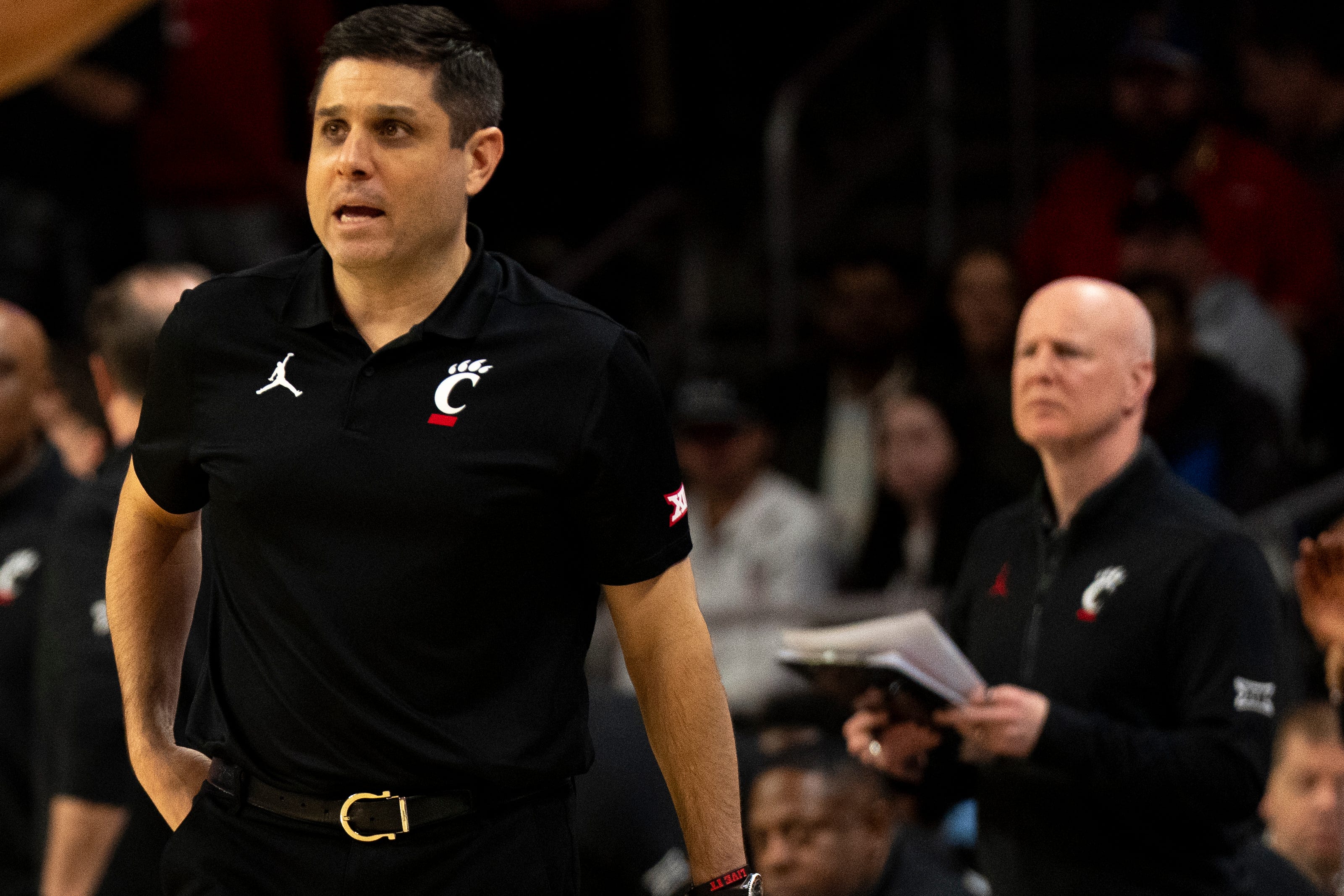 Williams: Boos, empty seats reflect decline of UC Bearcats basketball