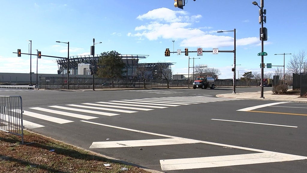 Courtesy tow or stolen? Woman still trying to find her car in South ...