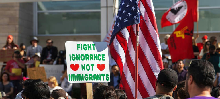 ICE is a law-breaking 'law enforcement' agency