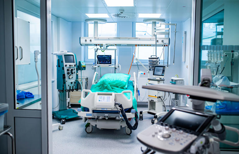 Young child dies of flu in Virginia, the first this flu season