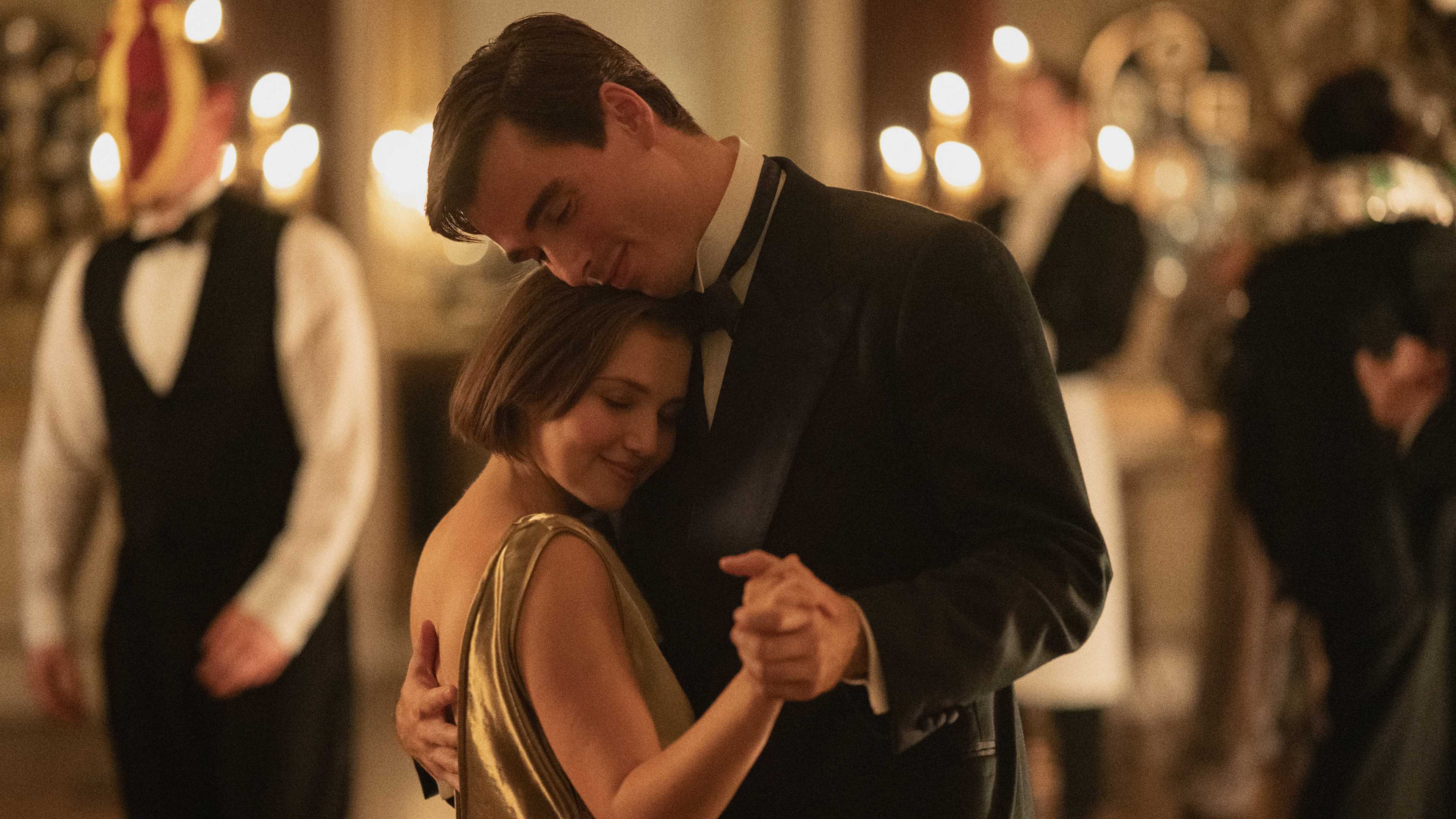 Netflix's new 3-part Agatha Christie mystery series debuts with perfect ...