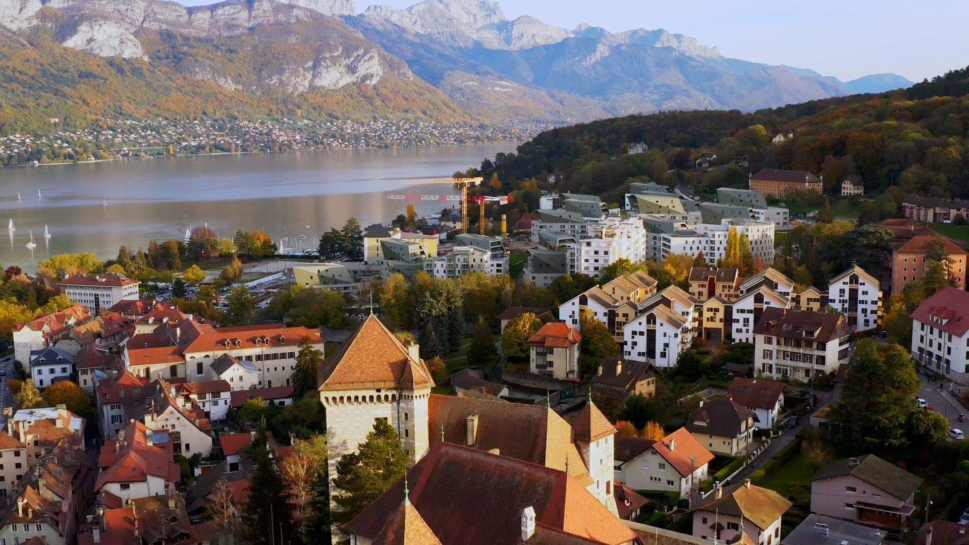 Annecy, Frankreich: Drohne erkundet das «Venedig der Alpen»