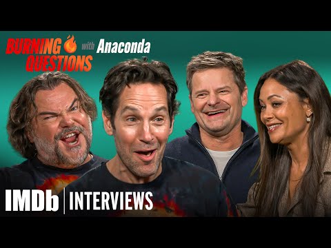 Jack Black breaks into Nickelback rendition during 'Anaconda' cast ...