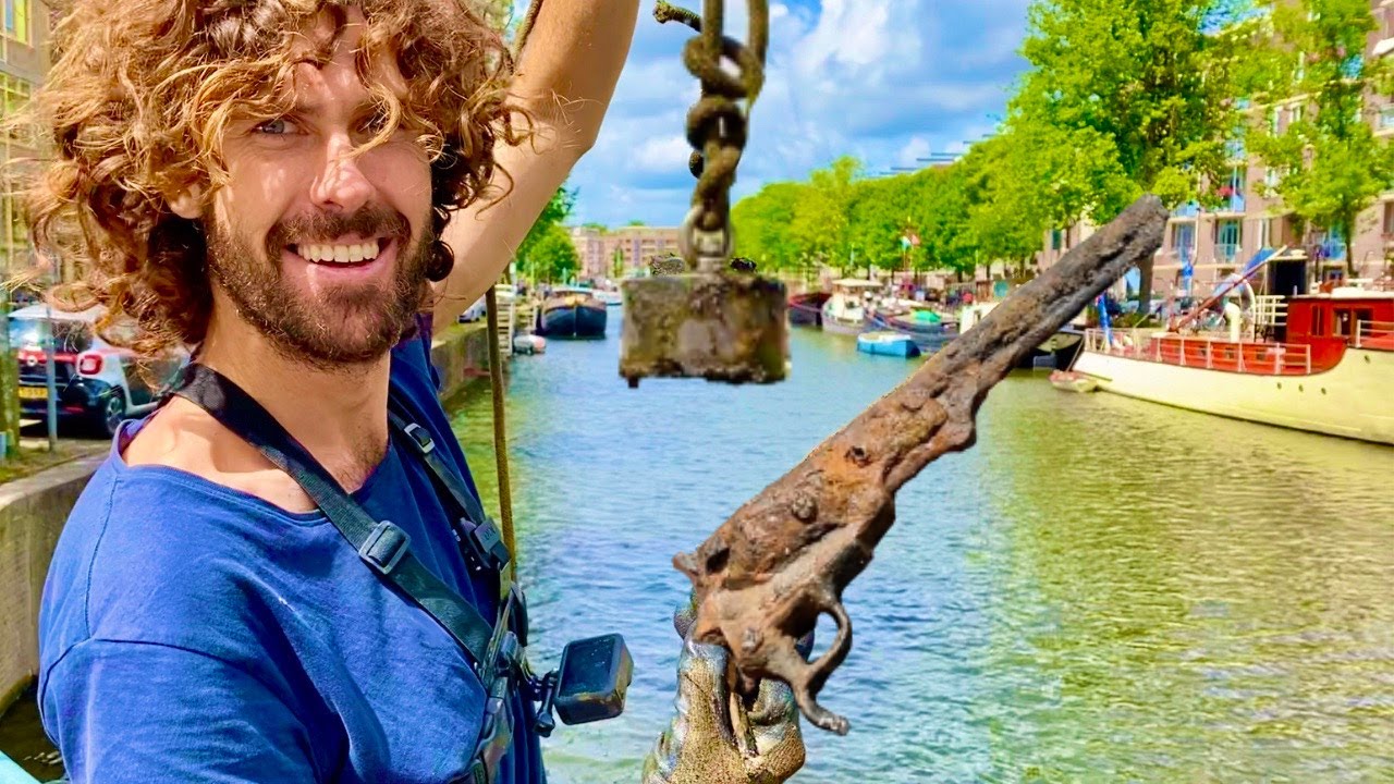 Crazy treasure hunting finds in Amsterdam! 🌊