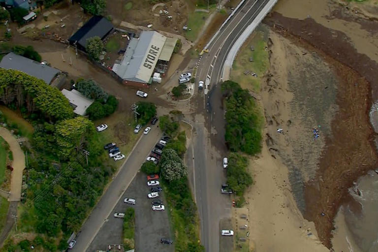 Rain, rescue calls and cars swept out to sea: The flooding in Wye River