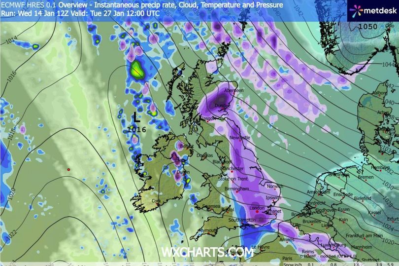 Snow maps show UK blizzard to bury cities with up to 13 inches of snow