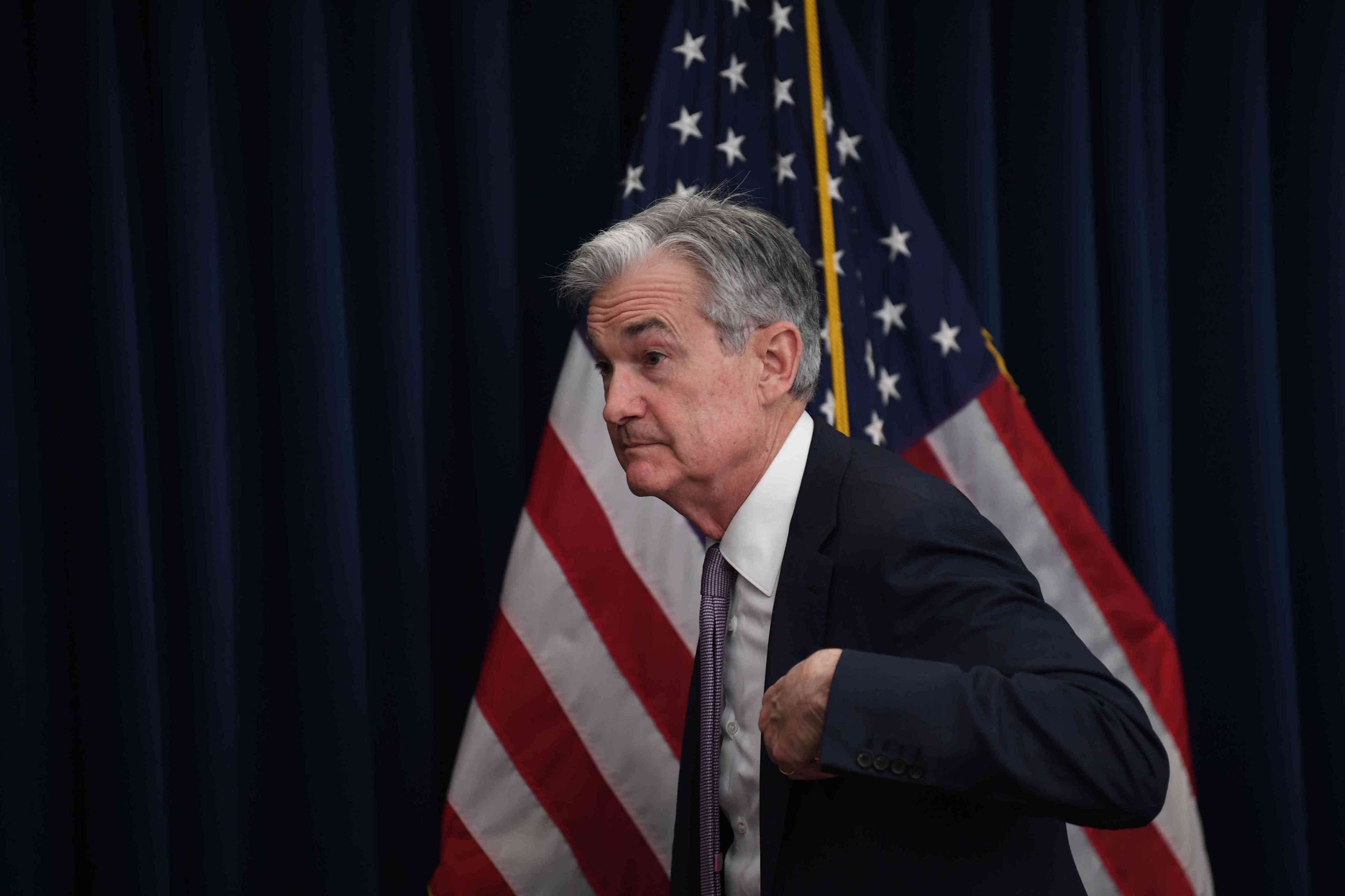 Rate-cut chances seem more precarious as Fed officials rally behind Powell