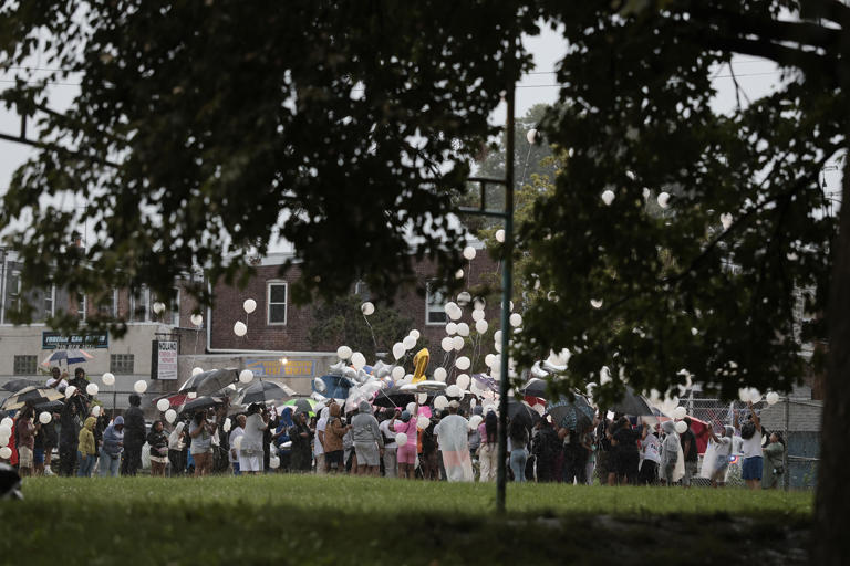 In South Philly mass shooting, friends unintentionally killed each ...