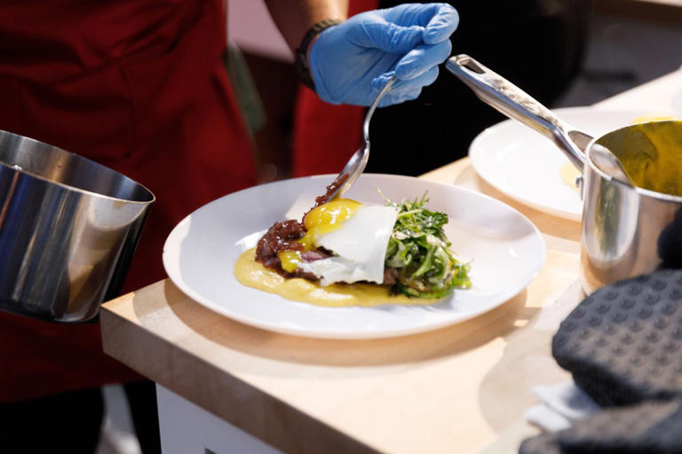 Army and Navy battle it out on the grill Pennsylvania Farm Show