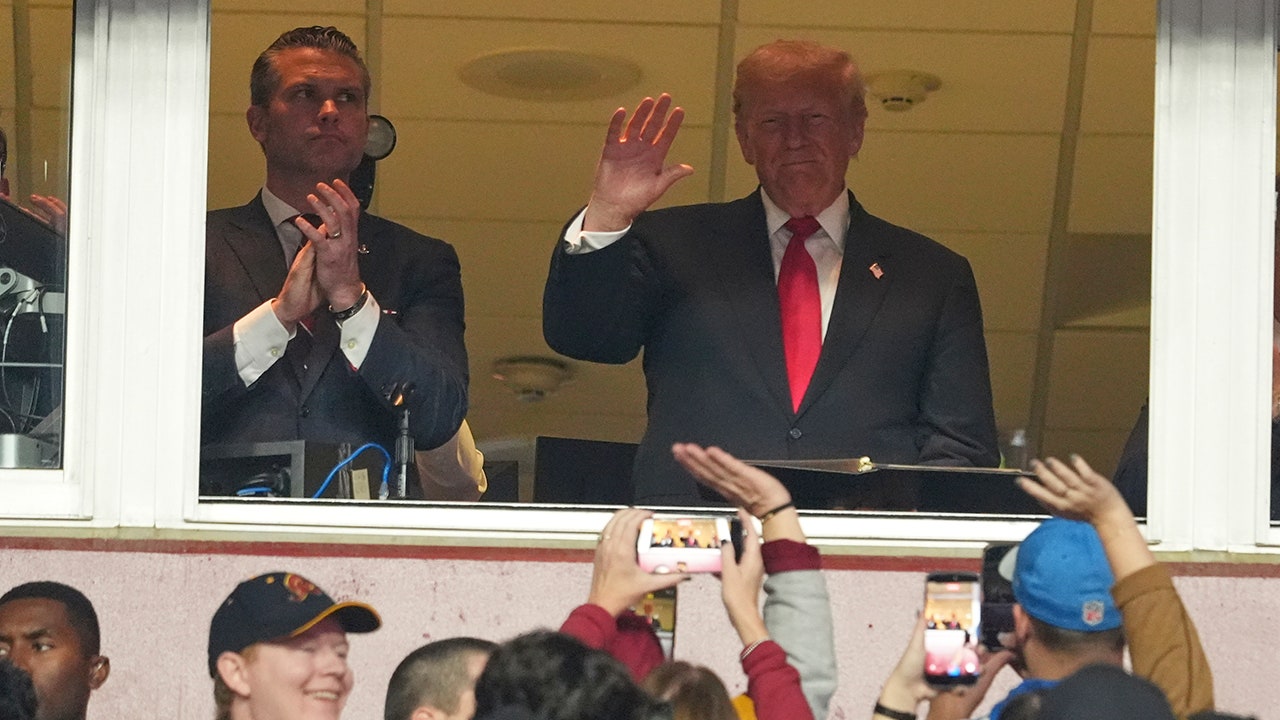 Trump to attend College Football Playoff championship game in Miami ...