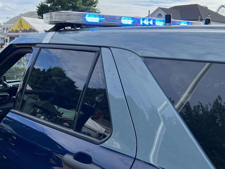 Multi-car crash on I-93 in Boston leaves one seriously injured; expect ...