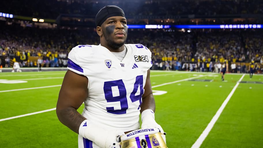 Wisconsin Badgers hosting twin brother defensive linemen on transfer ...