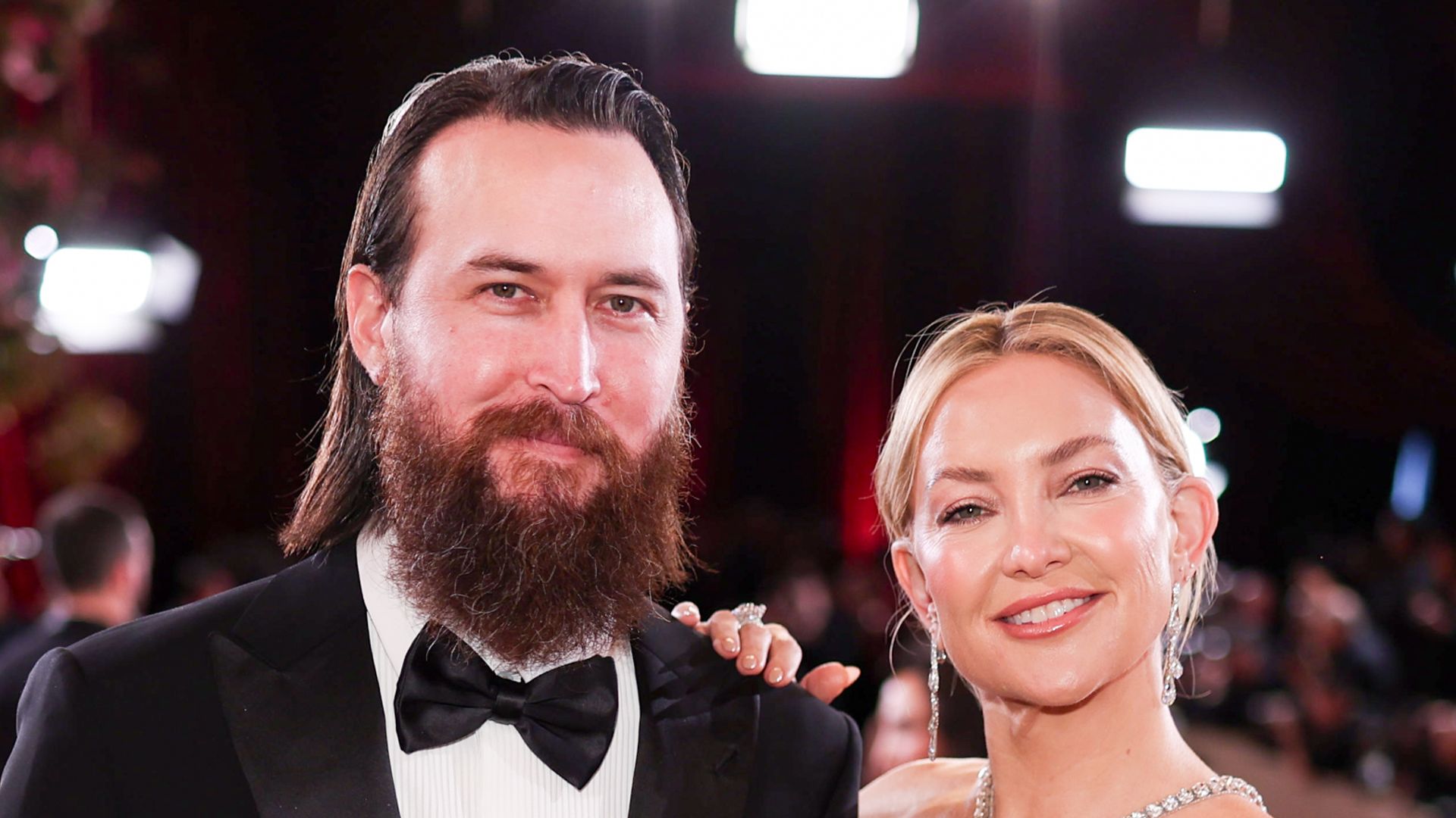 Kate Hudson drops intimate confession about relationship with fiancé ...