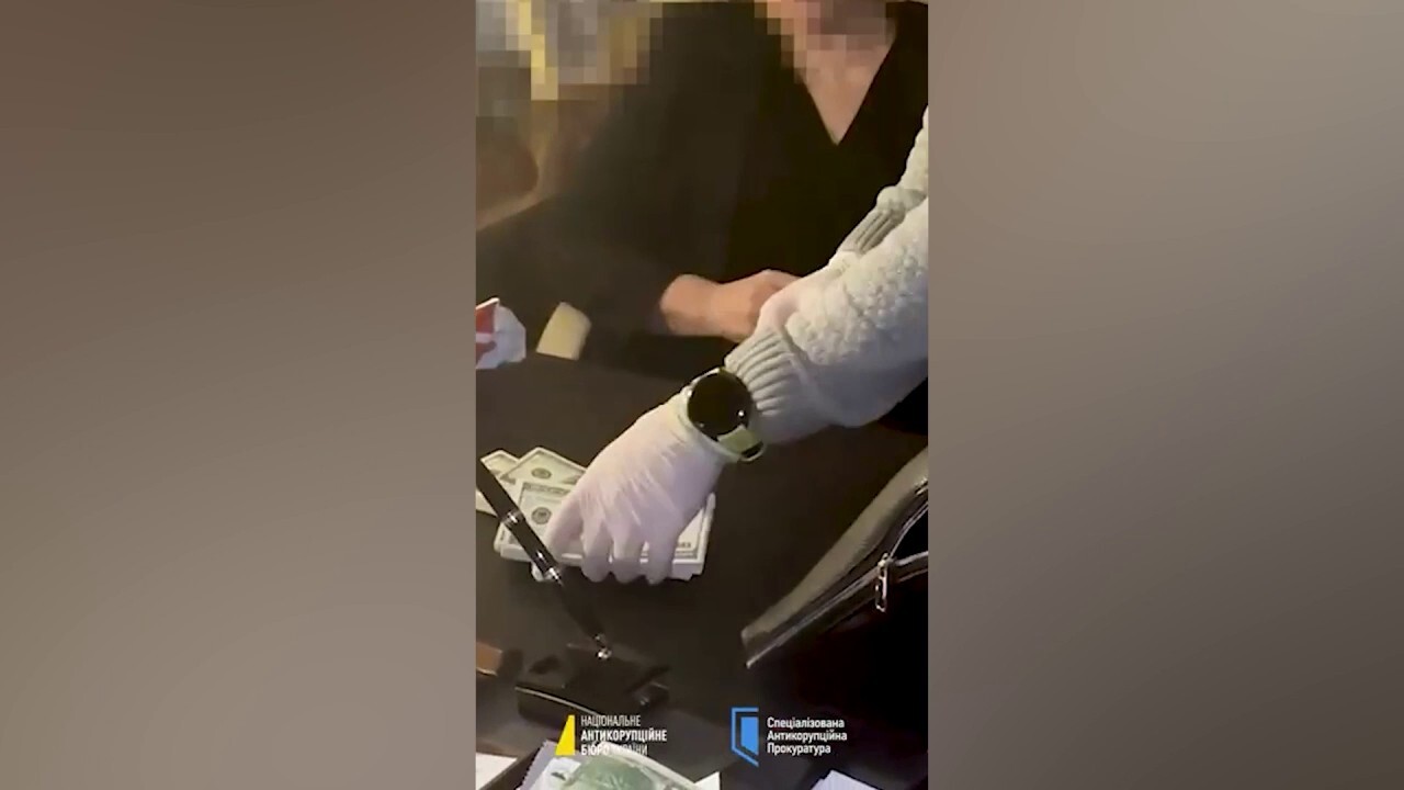 Ukraine's National Anti-Corruption Bureau conducts raid allegedly at ex ...
