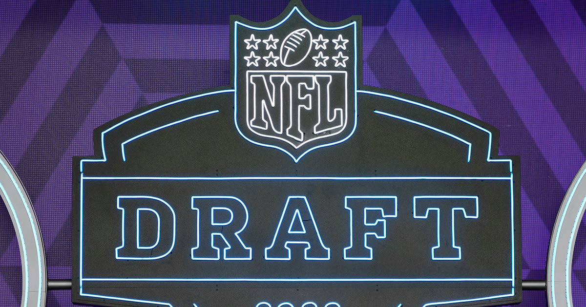 NFL announces list of 63 underclassmen forgoing eligibility, declaring ...