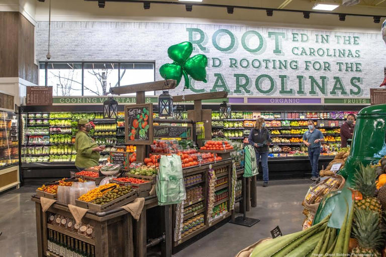 Lowes Foods opens store in region