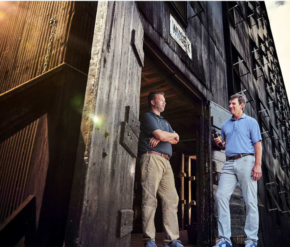 Eli Manning reveals the 3 NFL legends he’d share his new Knob Creek ...