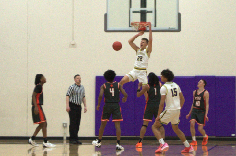 Racine Lutheran dominates for first win over Park in 21st century