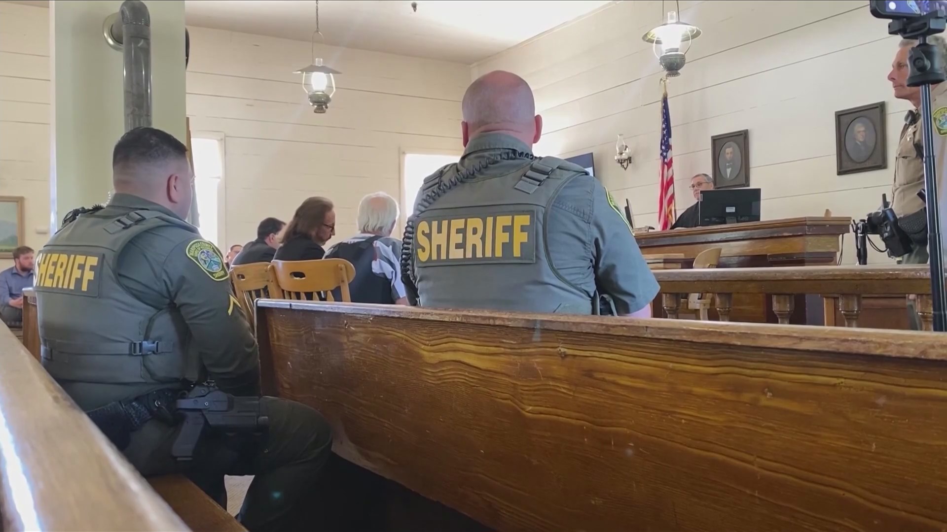 Mariposa residents hope for 'justice' after trial for Oak Fire suspect ...