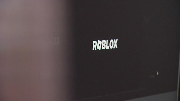 Snohomish County parents sue Roblox after alleged exploitation of 12 ...