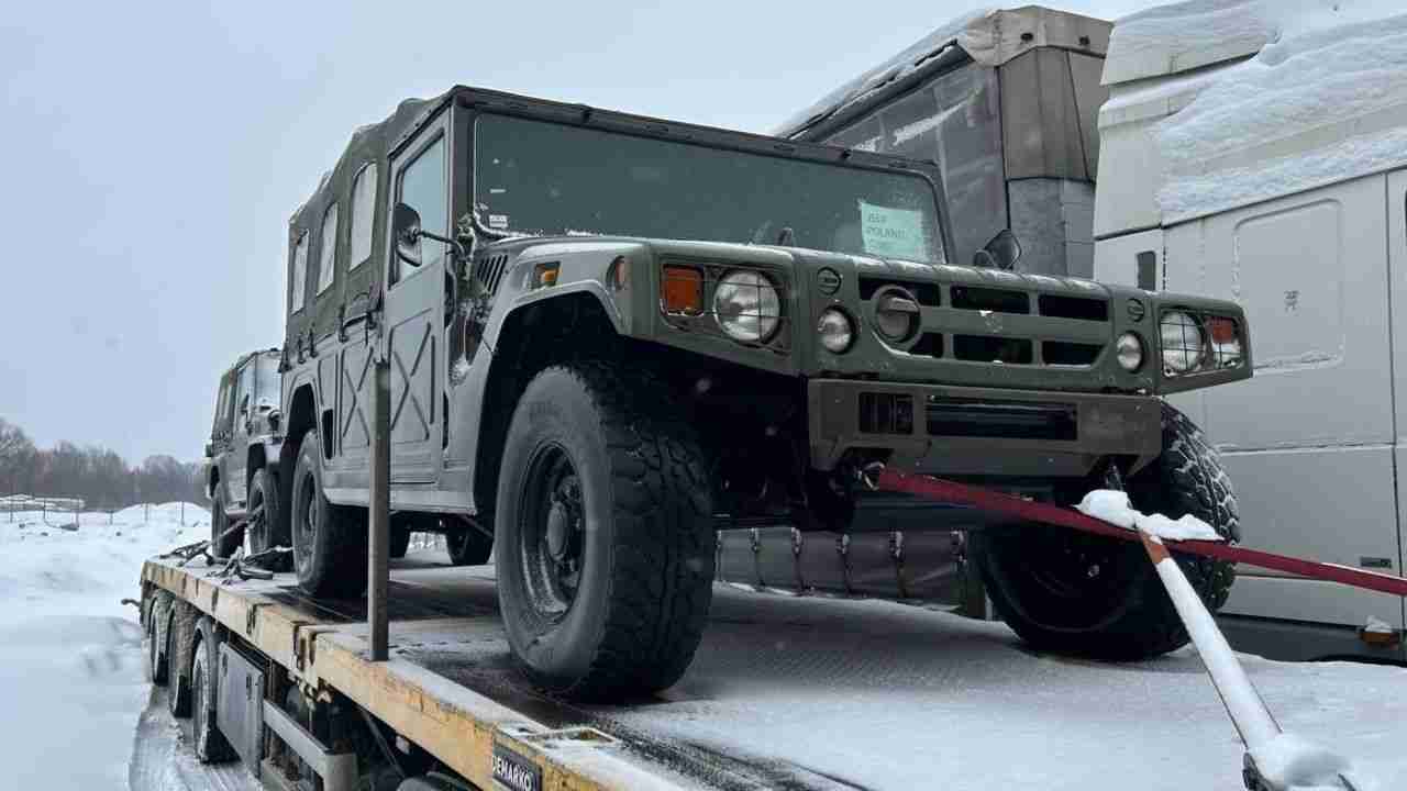 Japan sends Toyota HMV vehicles to Ukraine to boost military mobility