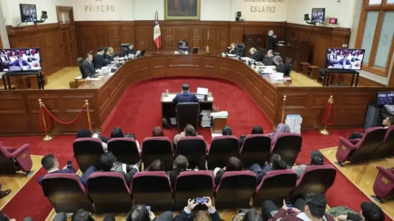 SCJN avala votación equivocada por error de nuevo secretario, corrigen ...