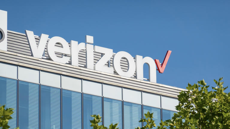 Here's how much Verizon will credit you for yesterday's outage