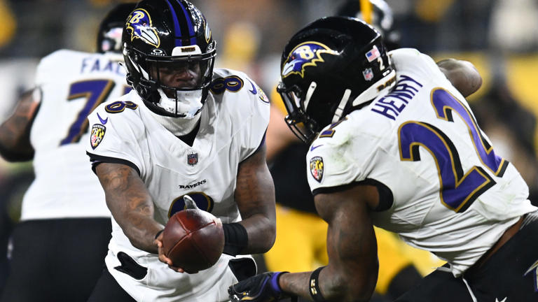 Ravens bring in recently fired Mike McDaniel for head coach interview