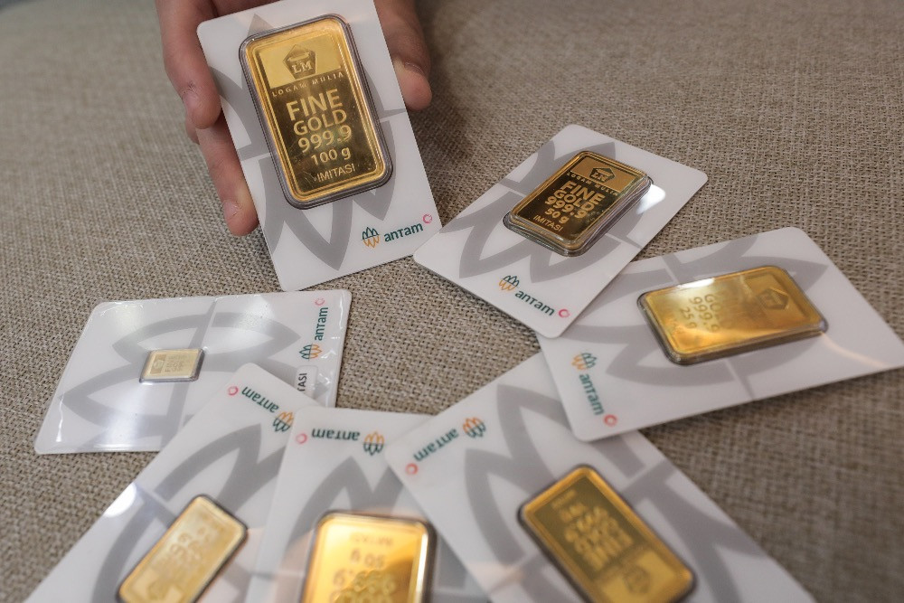 Harga emas Antam hari ini (16/1) masih tinggi di Rp2,67 juta per gram